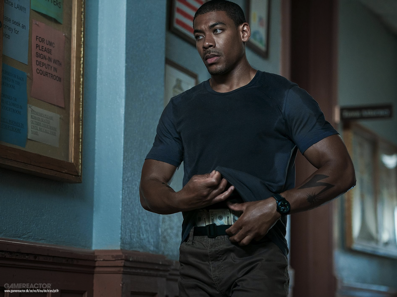 Aaron Pierre hat mit dem Training für seine Rolle als John Stewart ...