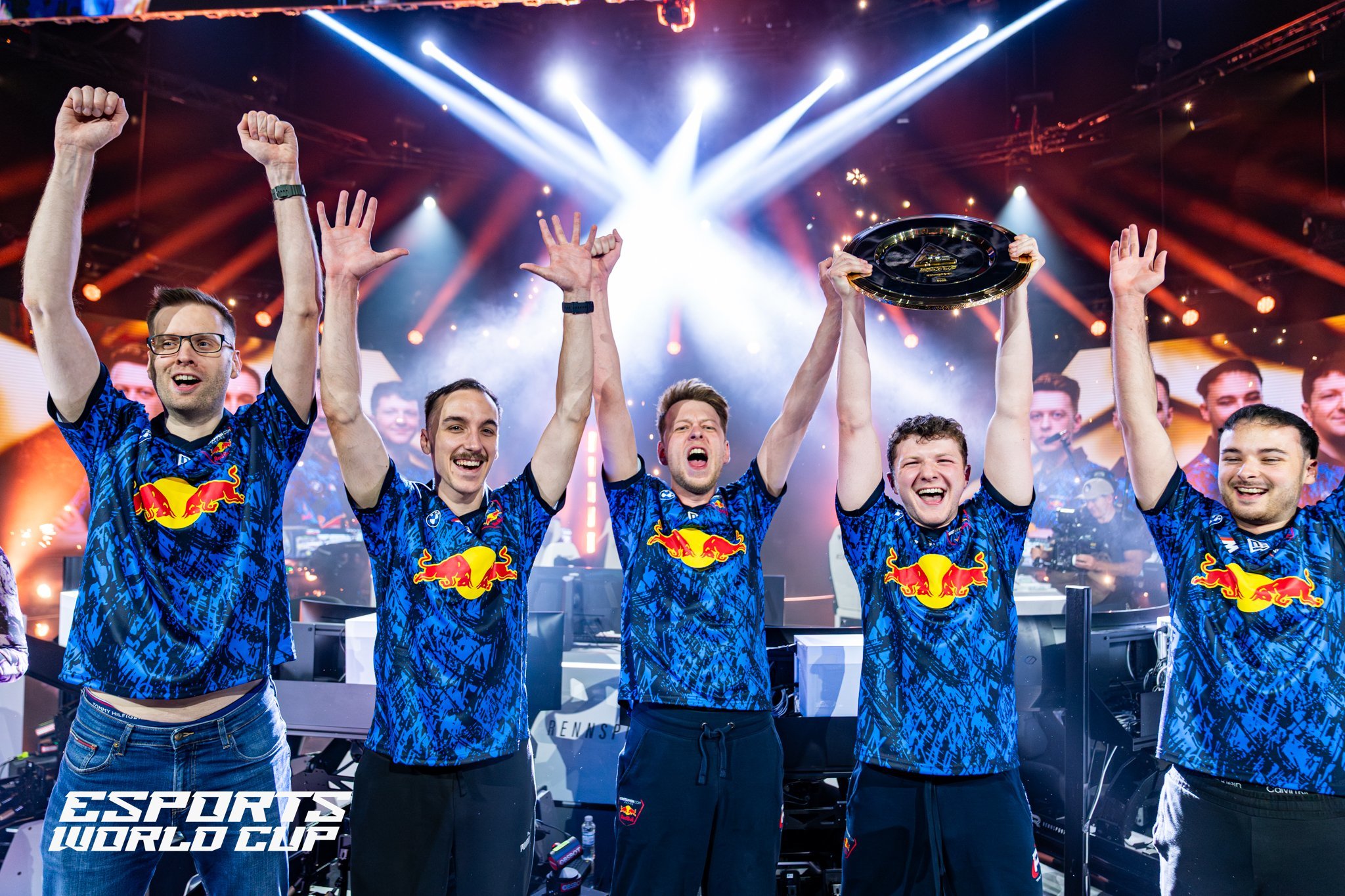 Team Redline verteidigt seinen Esports World Cup-Titel mit dem Gewinn ...