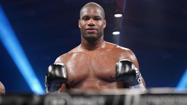 Der britische Boxer Daniel Dubois sagt seinen Kampf gegen Joseph Parker ...
