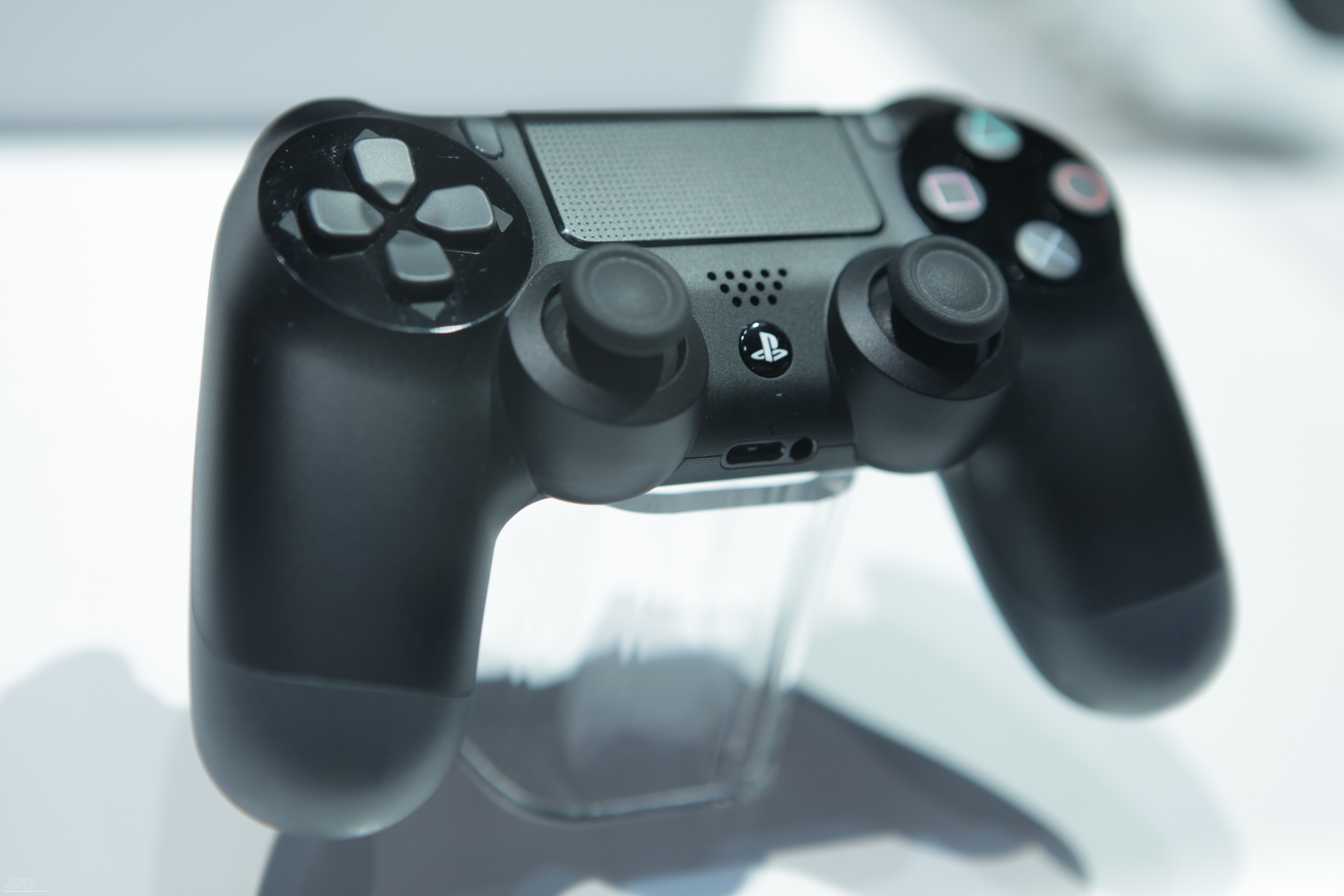 Exklusive Bilder vom Playstation 4-Controller - - Gamereactor