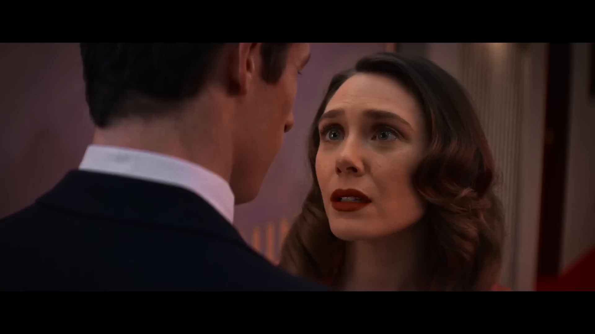 Elizabeth Olsen, Miles Teller und Callum Turner stecken in einem Liebesdreieck in A24s Eternity